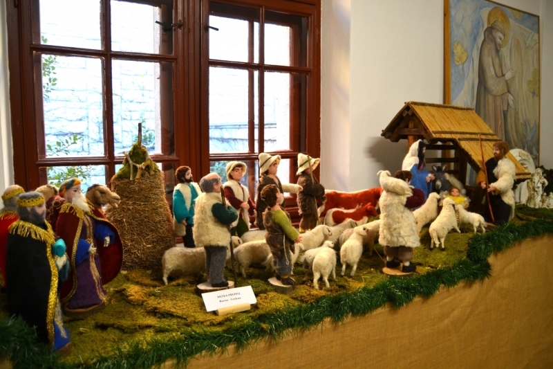 Jaslice, jaslice, jaslice: Vipavski Križ, Sveta Gora, Solkan, Osek - Primorski val - Radio Odmev ...